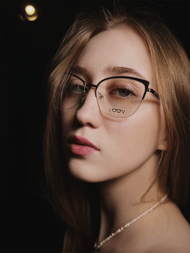 Купить женскую оправу Ilmenite Black в Москве | loov.ru – Клуб заботы о зрении и очках