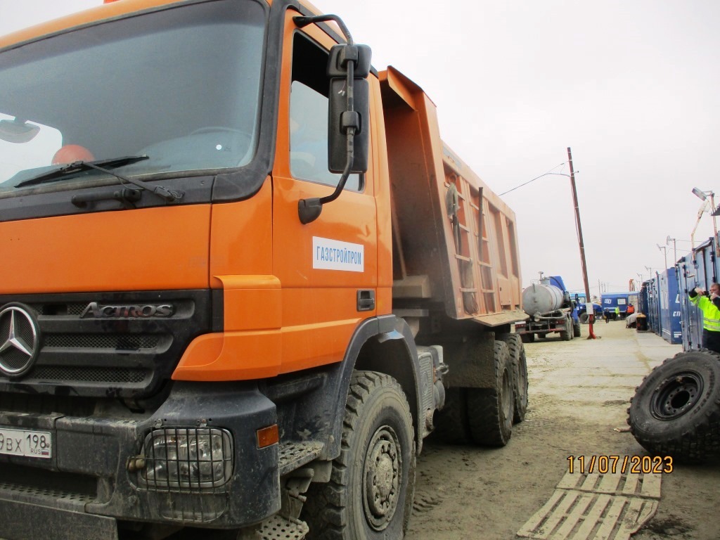 Самосвал Mercedes-Benz-3341 Aсtros - ЯНАО