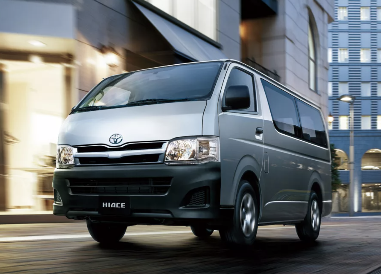 Toyota Hiace Mini Bus