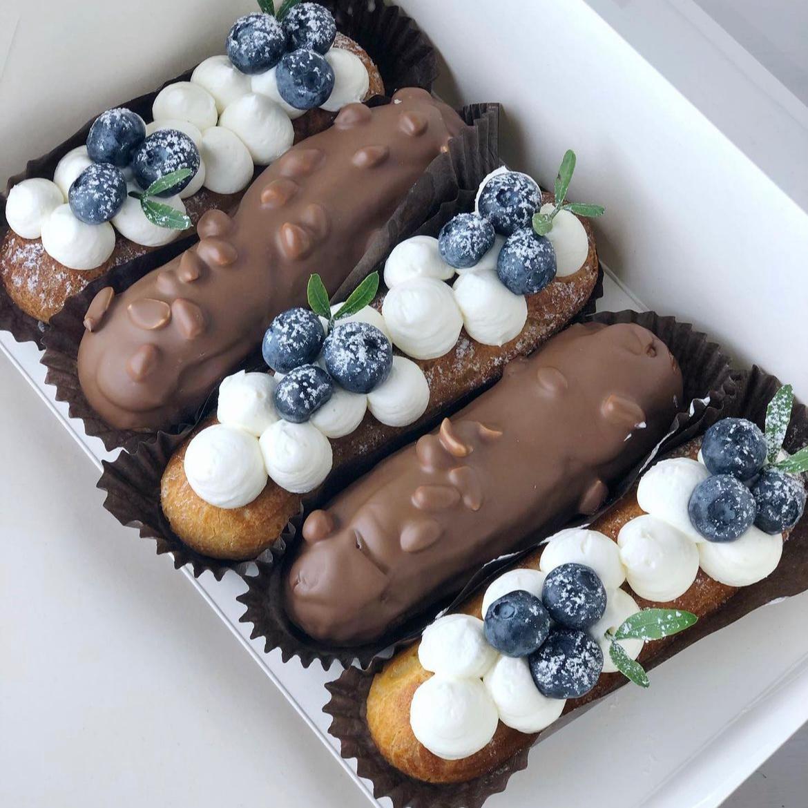 Набор эклеров