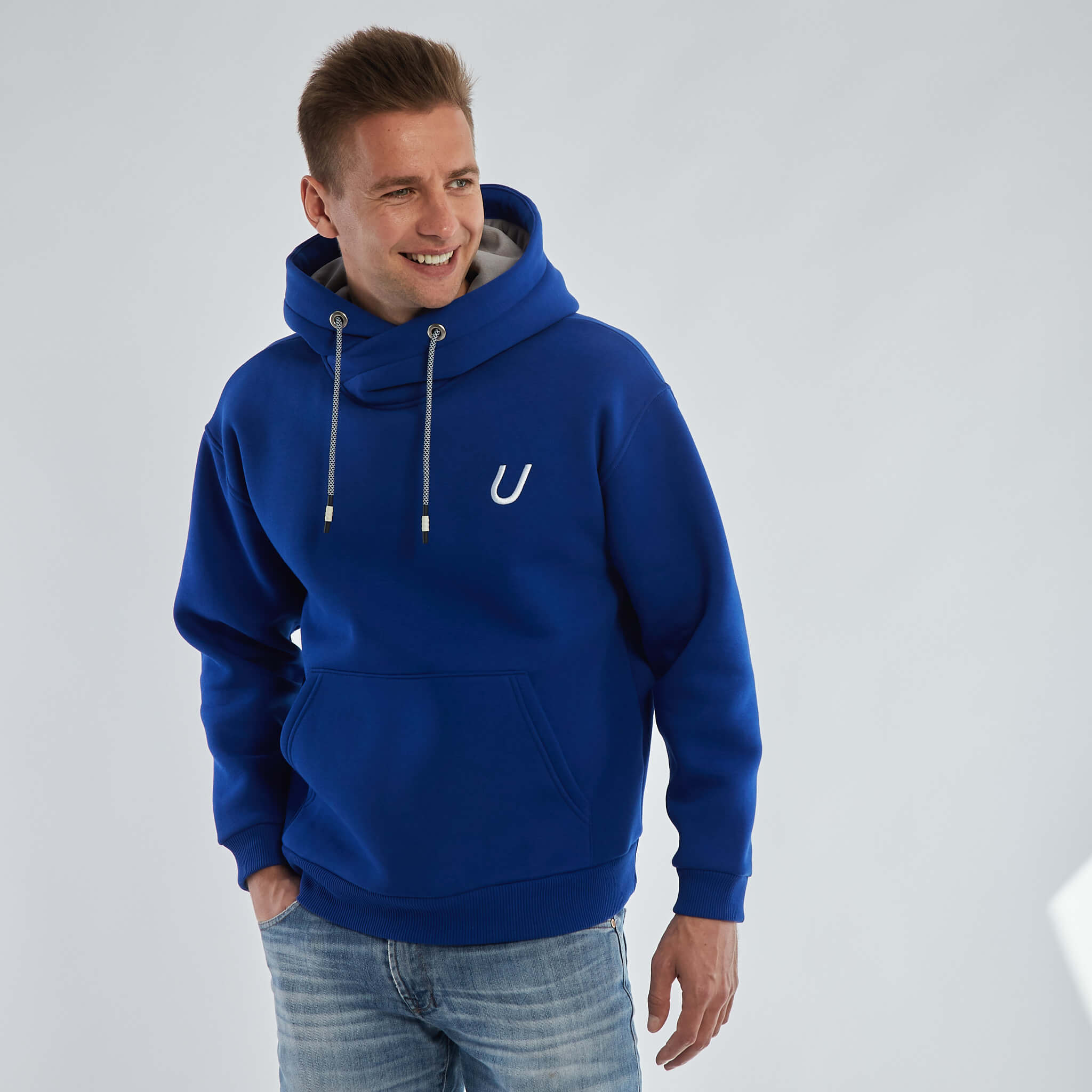 Худи синее UT Classy