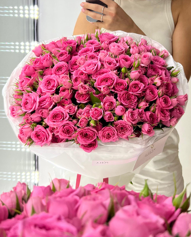 Монобукет из кустовой розы Pink Demension