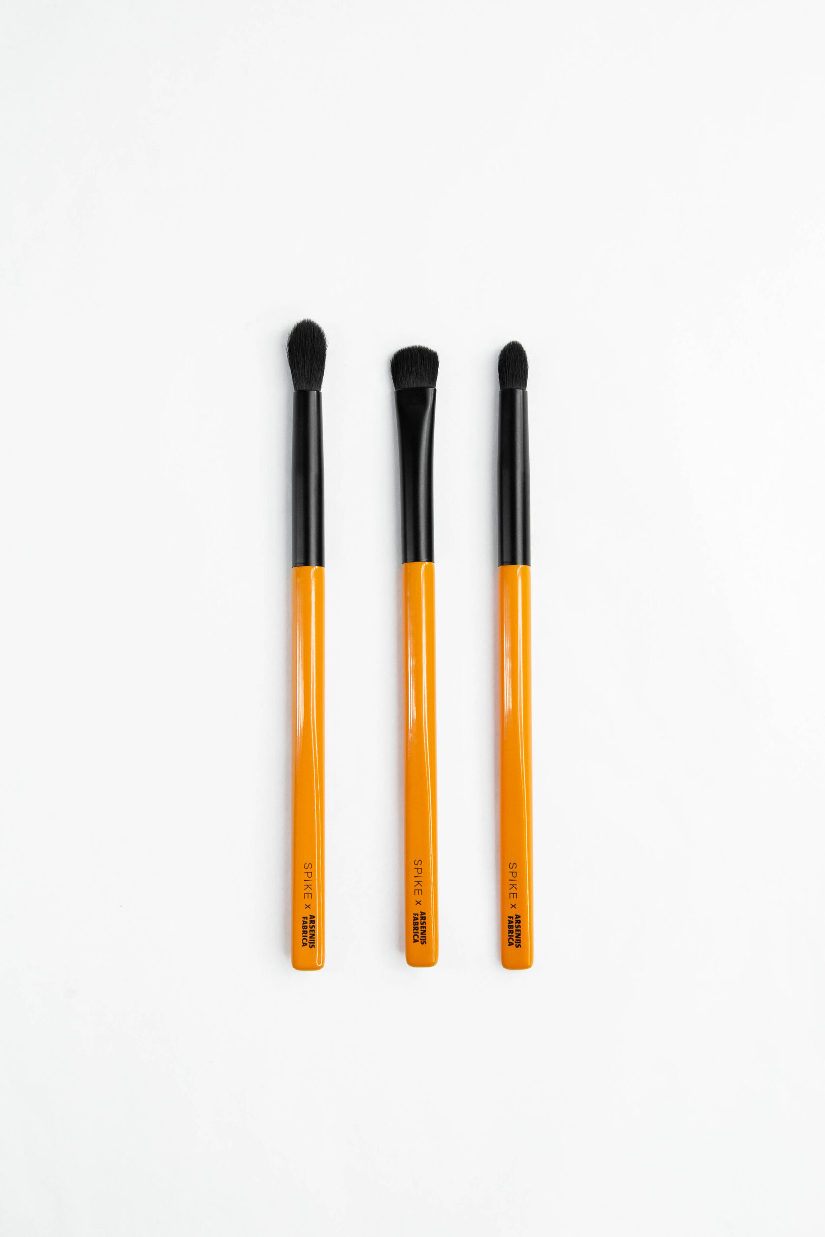 3x eyes makeup brushes