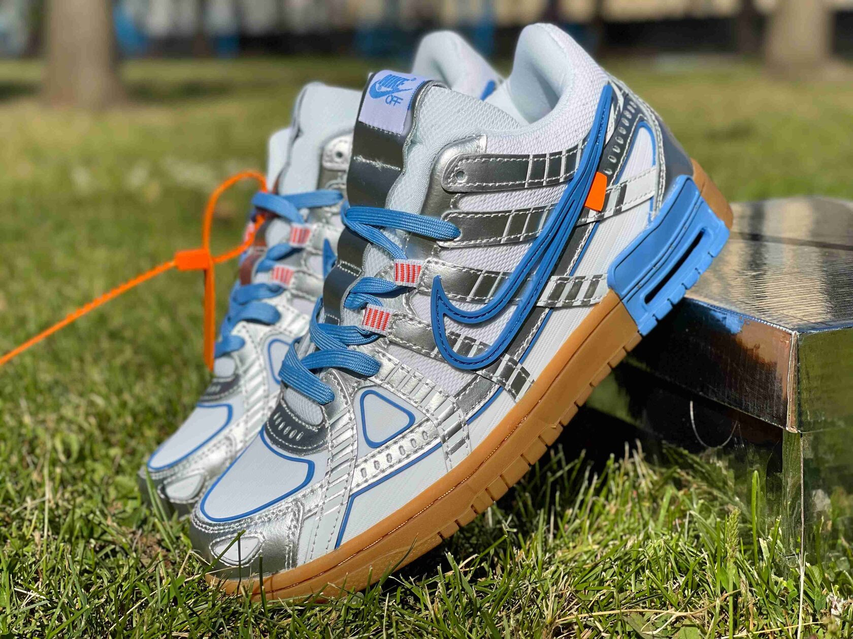 Nike Air Rubber Dunk Off-White UNC