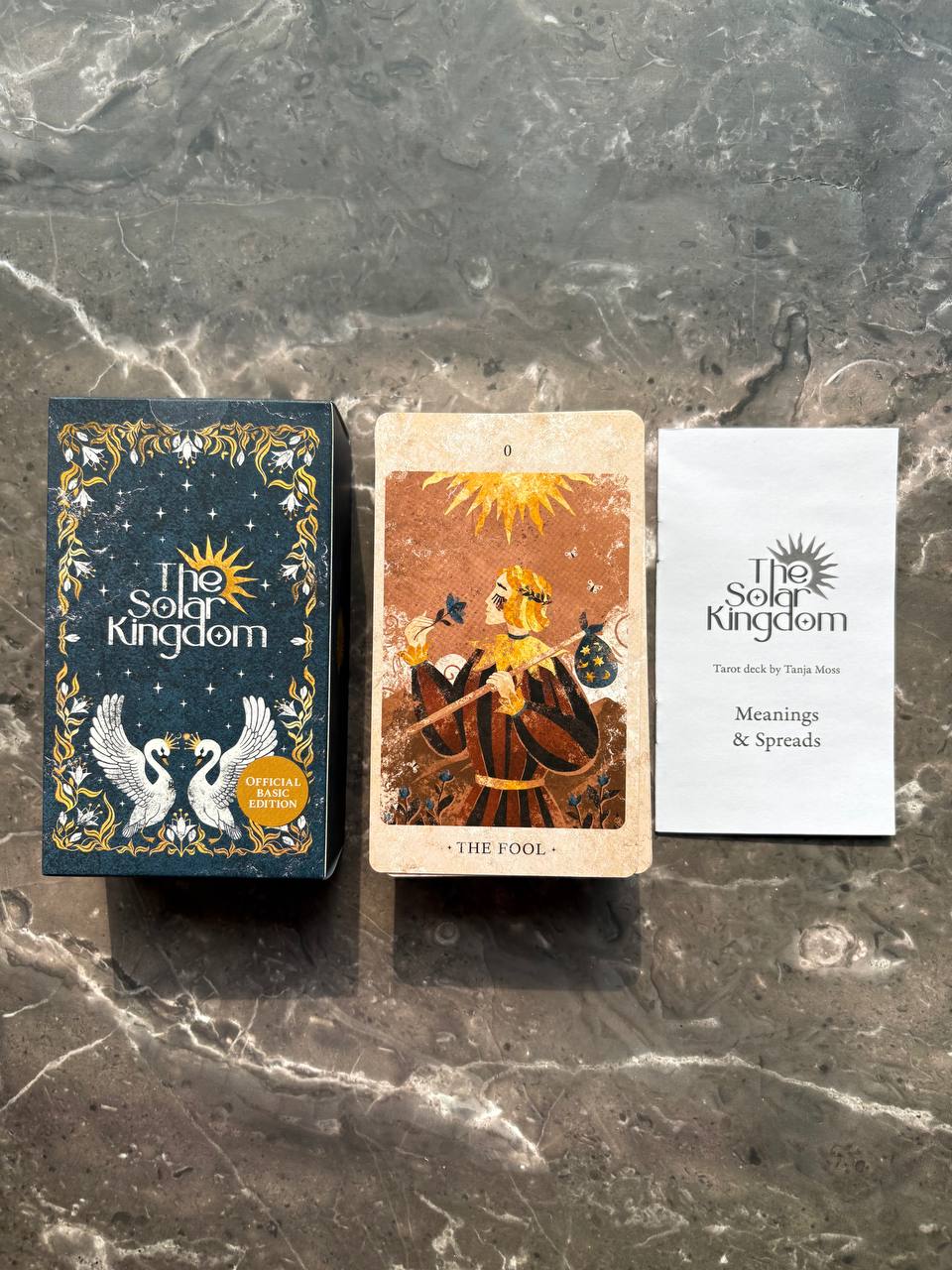 The Solar Kingdom Tarot. Official Basic Edition