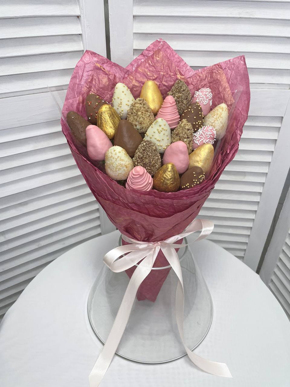 Букет из клубники в шоколаде "Золото"
