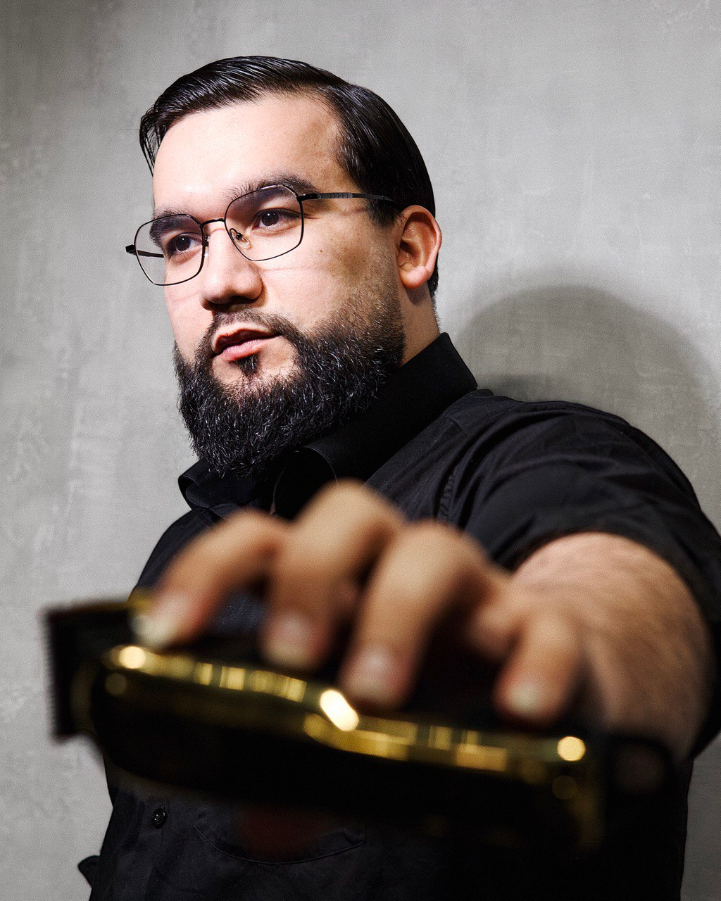 Барбершоп Werno во Владивостоке: мужские стрижки, уход за бородой