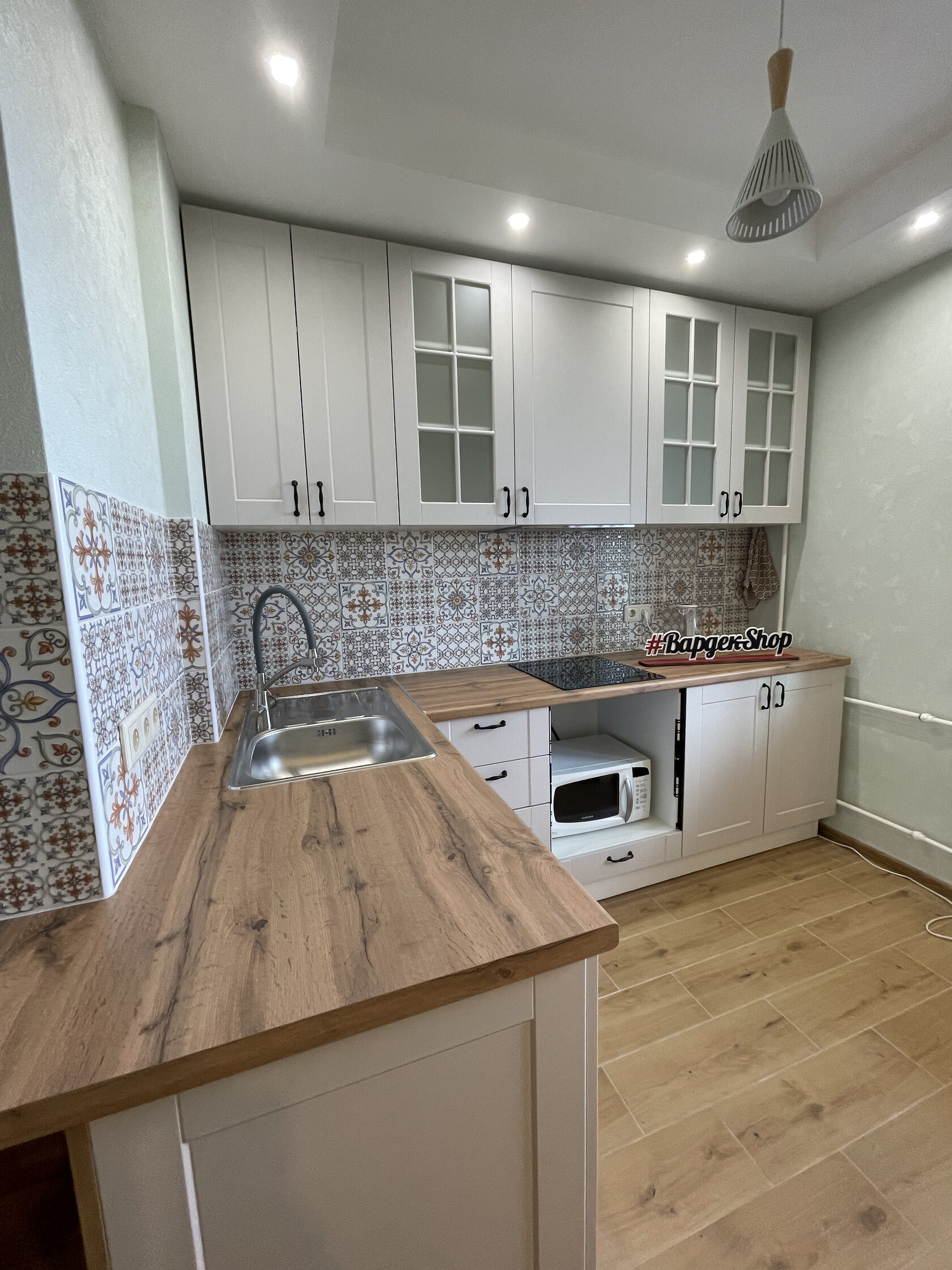 Кухни в Санкт-Петербурге от копании ВАРДЕК. По индивидуальным размерам ...