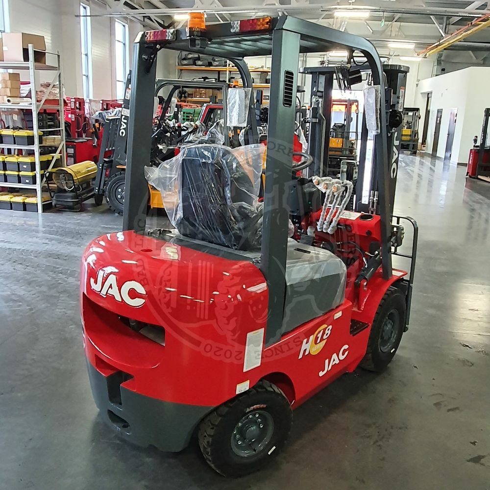 Купить погрузчик JAC CPCD18 H. Дизельный двигатель