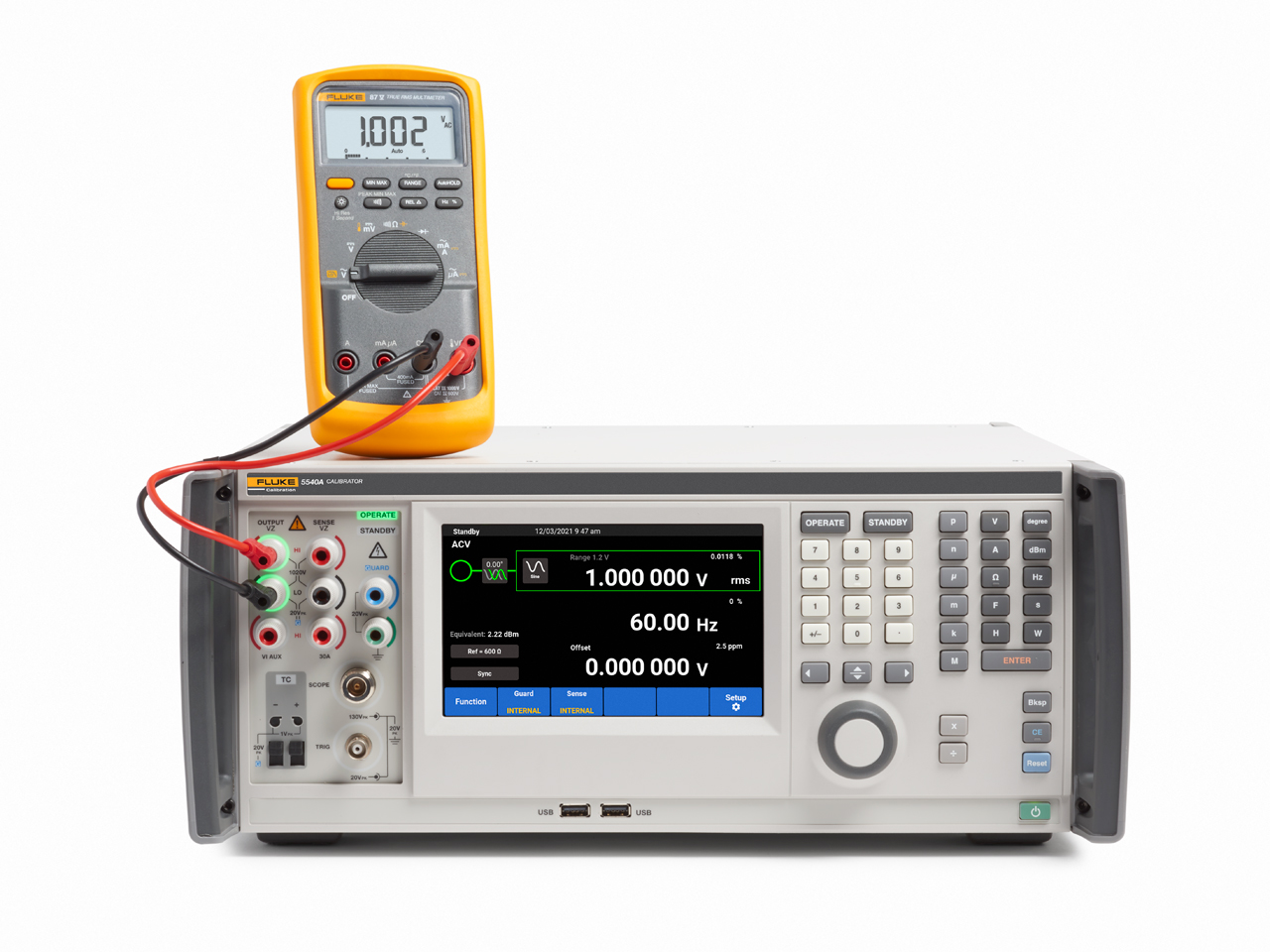Fluke 5560A, Fluke 5550A и Fluke 5540A Многофункциональные калибраторы