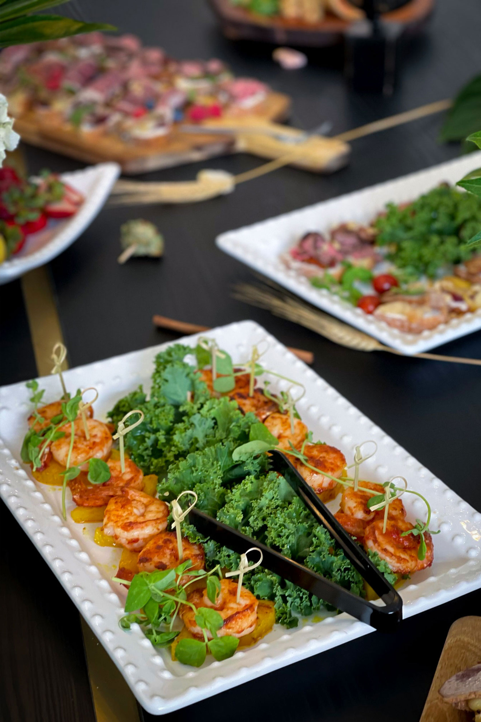 Make your wedding catering unforgettable with our Personal Cheaf solutions