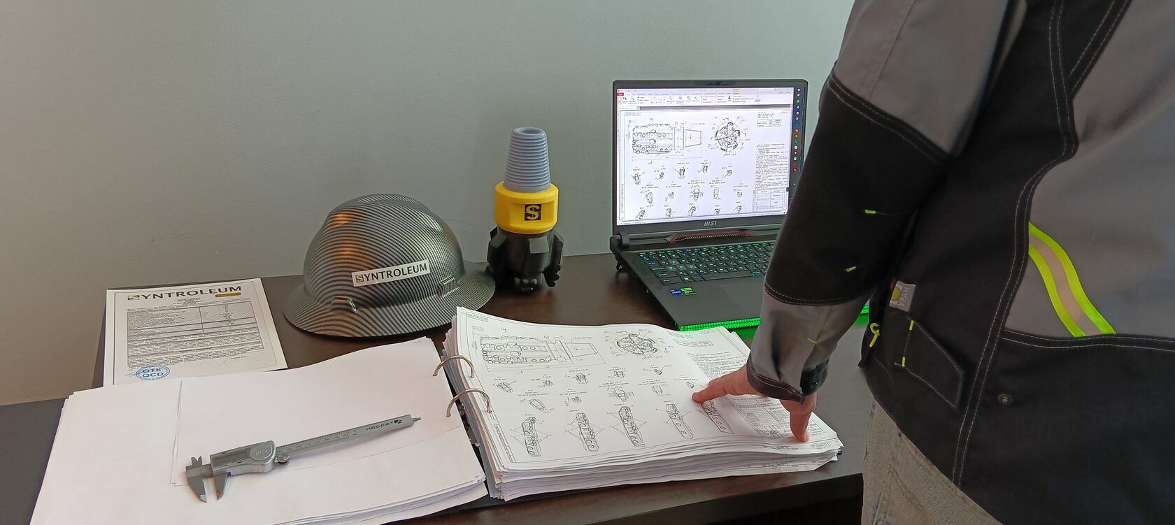 SYNTROLEUM: эксперт в производстве бурового оборудования и инструмента ...