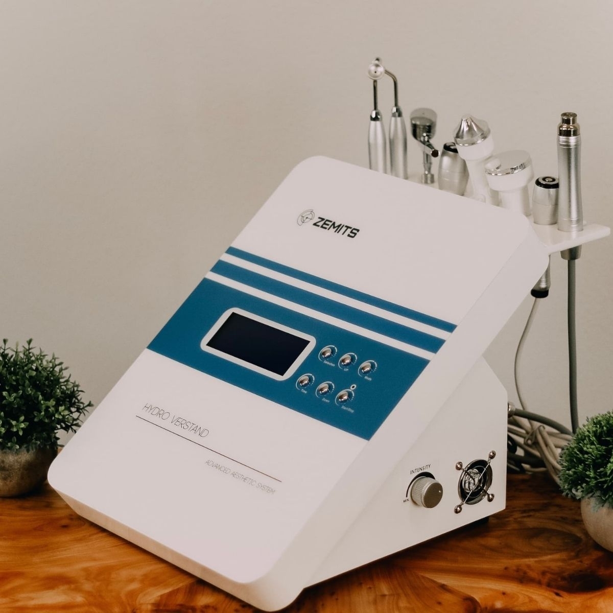 Zemits HydroVerstand HydroDermabrasion Full-Featured System | Esthetic ...