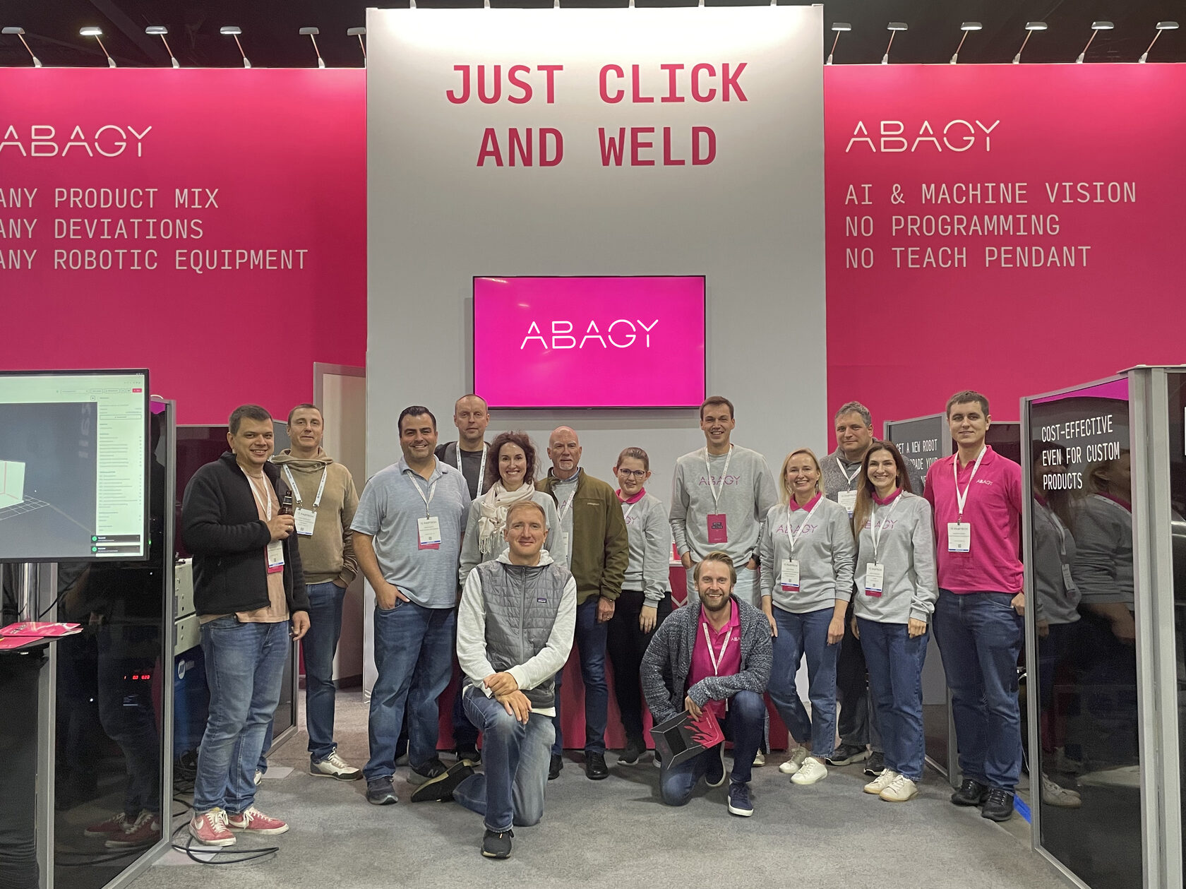 Fabtech 2022 trends: the robotization of high-mix, low-volume ...