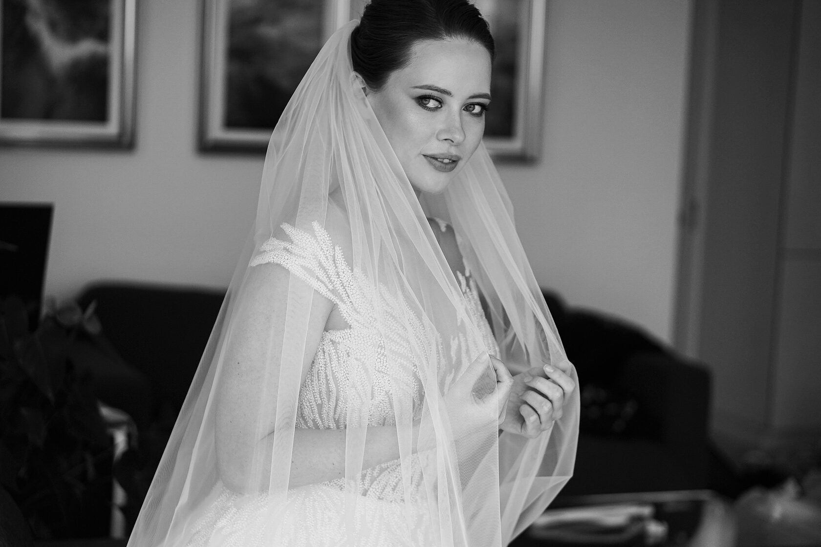 The significance of morning photo shoots on your wedding day