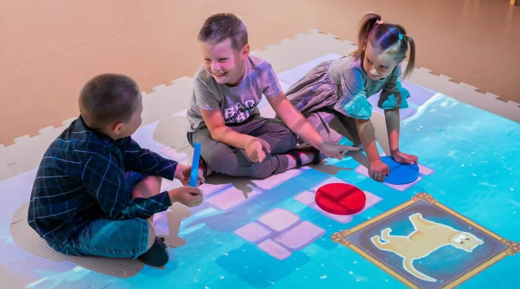 Innovative Teaching Methods: All About Interactive Floors