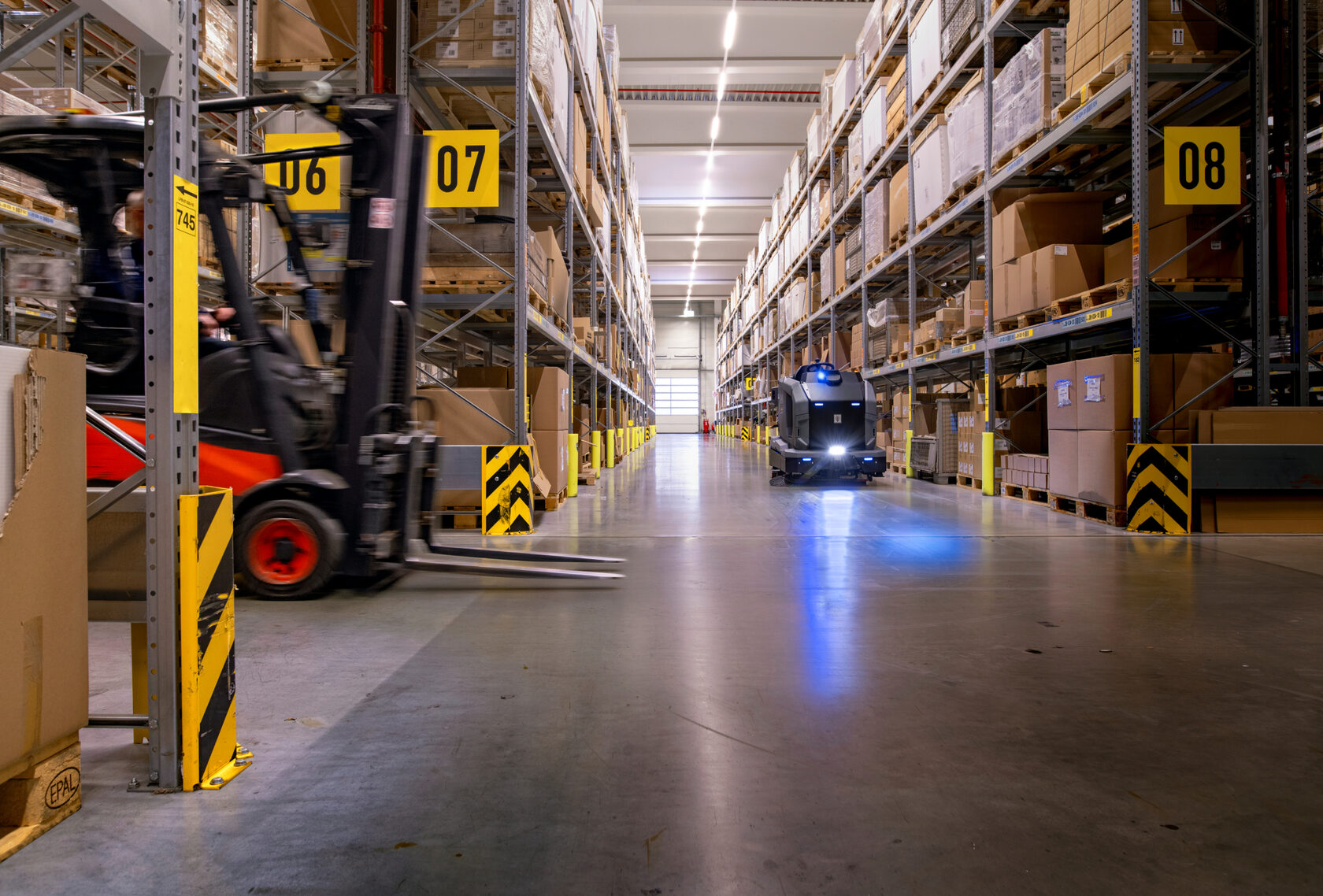 "Kärcher" KIRA apskats – autonomie roboti lielu un noslogotu telpu ...