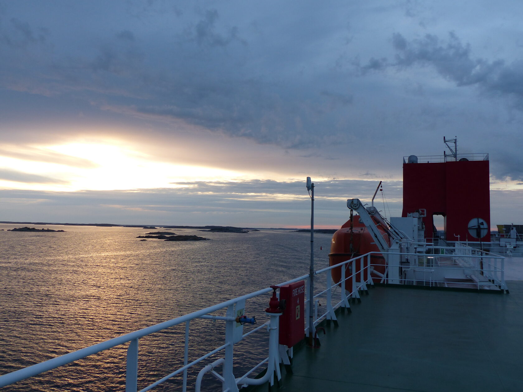 "K"Shipping - About us