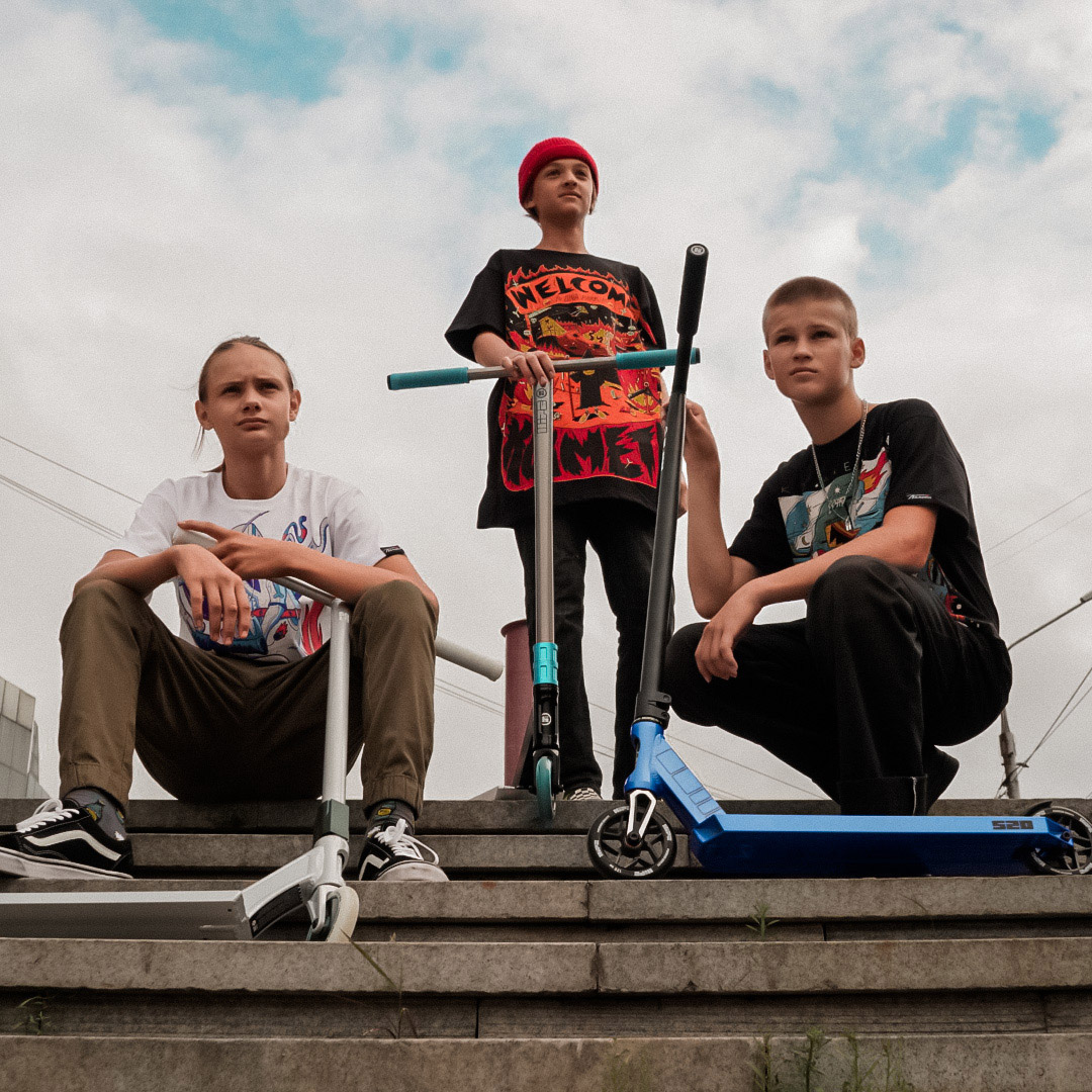 COMETA SCOOTERS