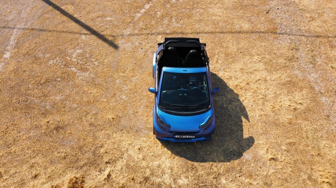 Smart Fortwo 451 with body kit multicolor restyle brabus