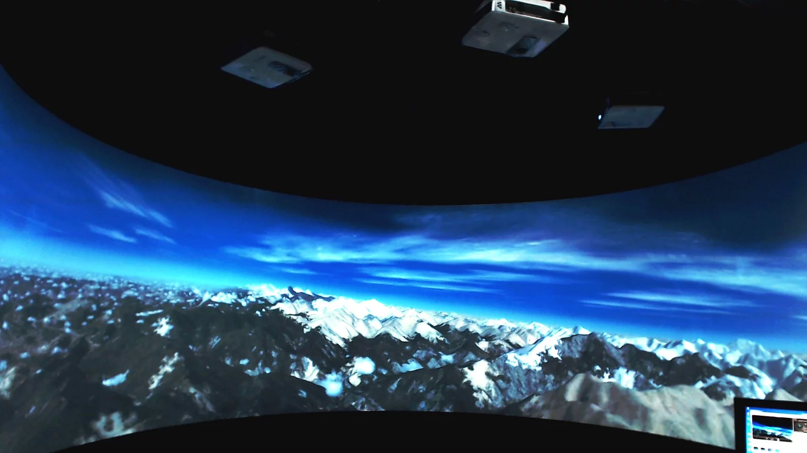 Pixelwix review | What You Need to Know about curved projection screen