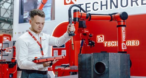 Купить производственного робота-оператора в лизинг | REDLOAD