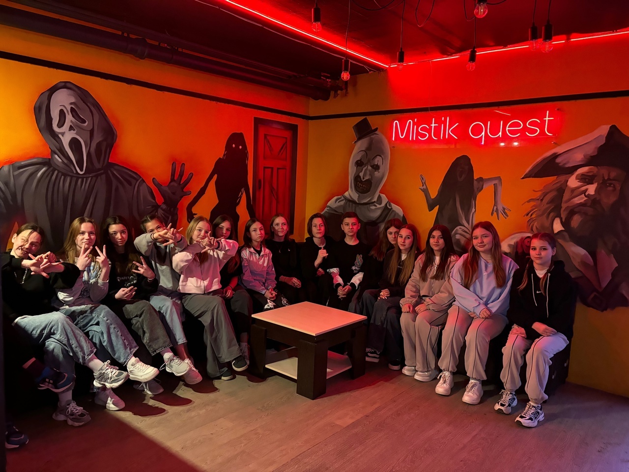 Проведите яркий день рождения и выпускной в Mistik-Quest