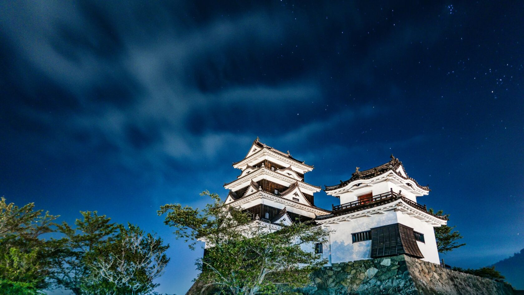 Spend $8,500 to be lord of Japan’s Fukuyama Castle for a day