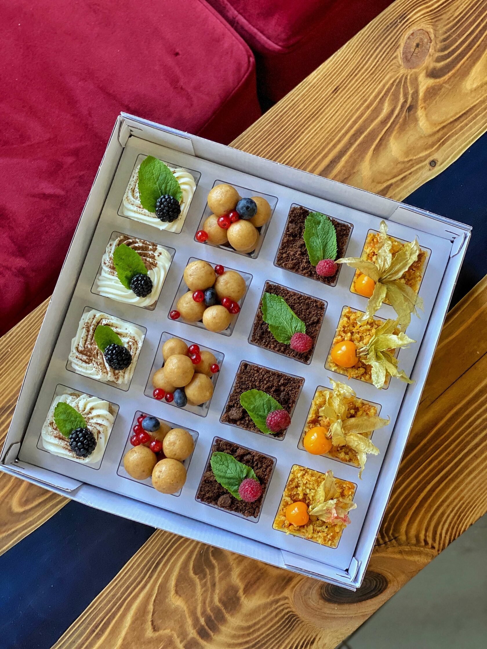 «Dessert» box, L