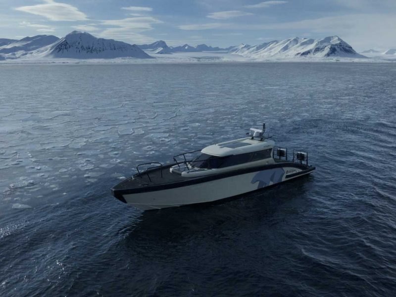 Dynamic Positioning System Installation and Calibration