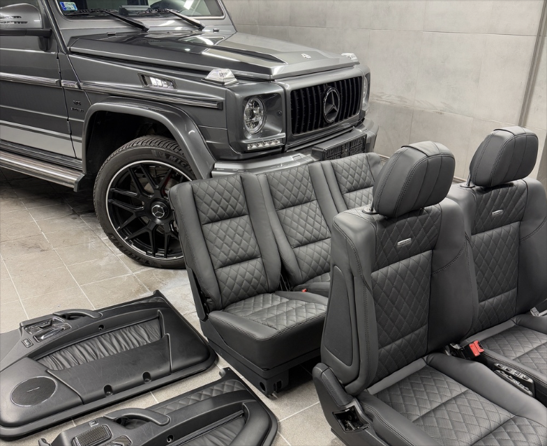 Complete Interior Reupholstery of Mercedes-Benz G-Class W463 by Dwiger ...