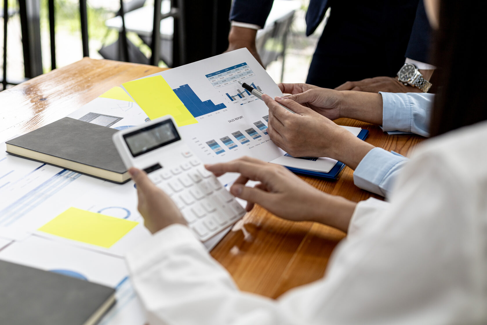 Роль HR-аналитики в оценке персонала: ключевые метрики и показатели