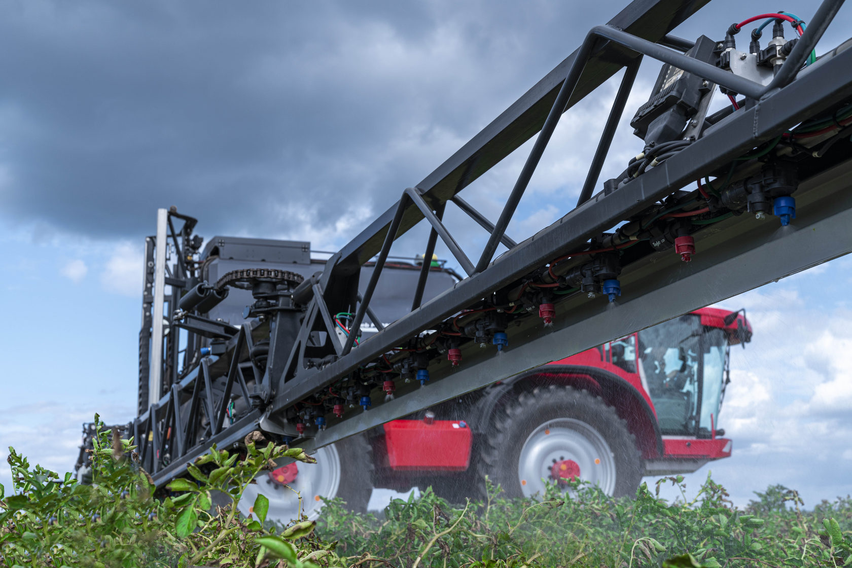 DynaJet система адаптивного опрыскивания