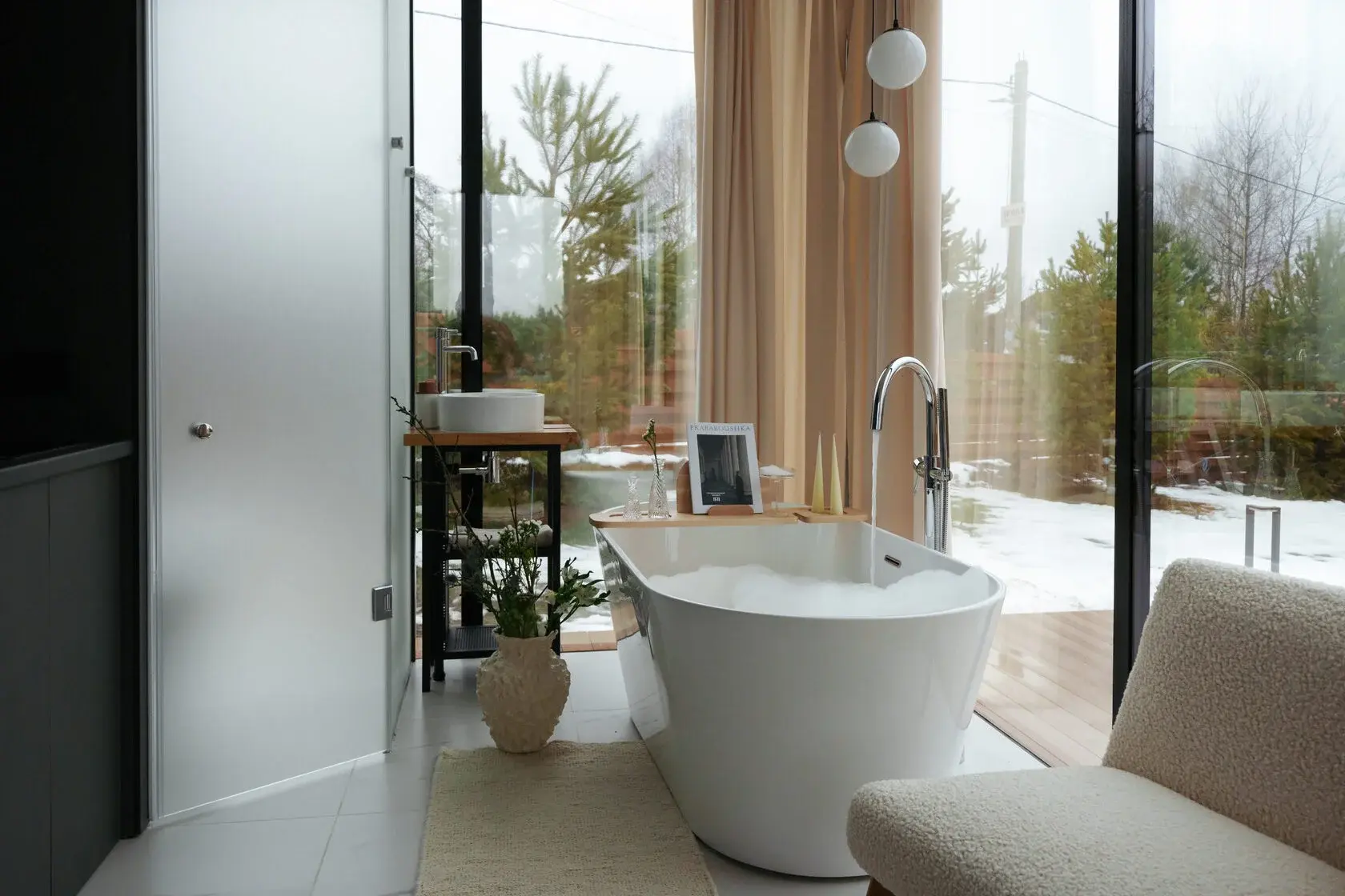 🏡 BAUS-3 – Уникальный дом с панорамными окнами для романтического отдыха 🌲