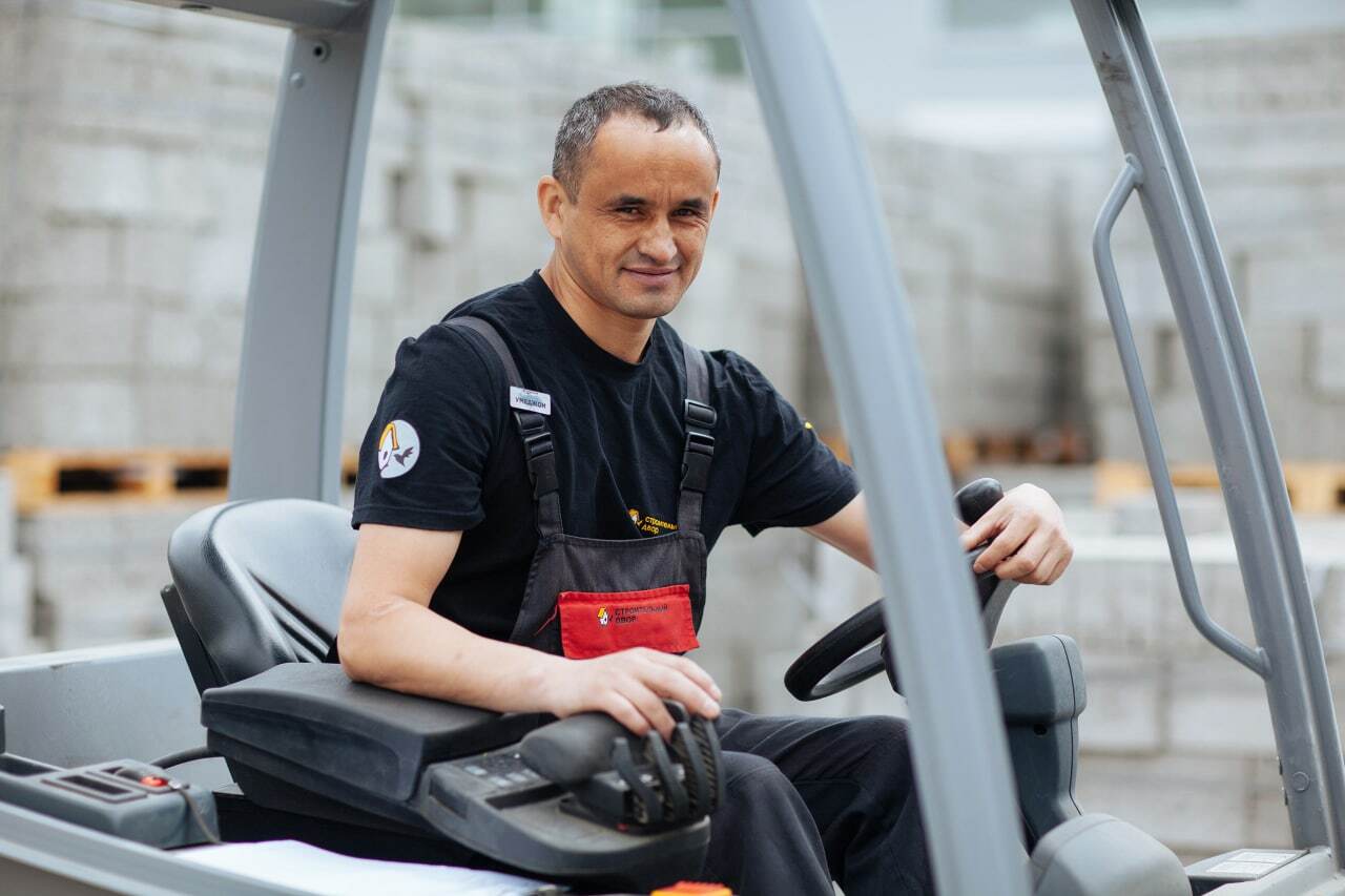 Вакансия Водитель погрузчика