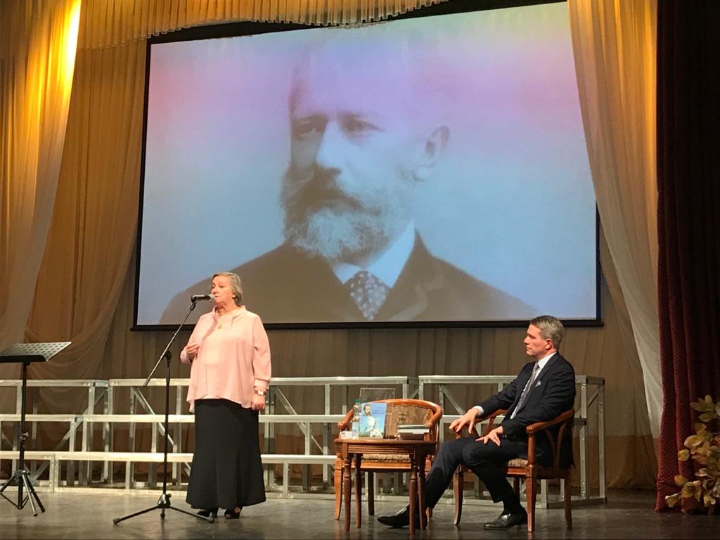 Denis von Meck - Cofundador y presidente de la Fundación von Meck ...