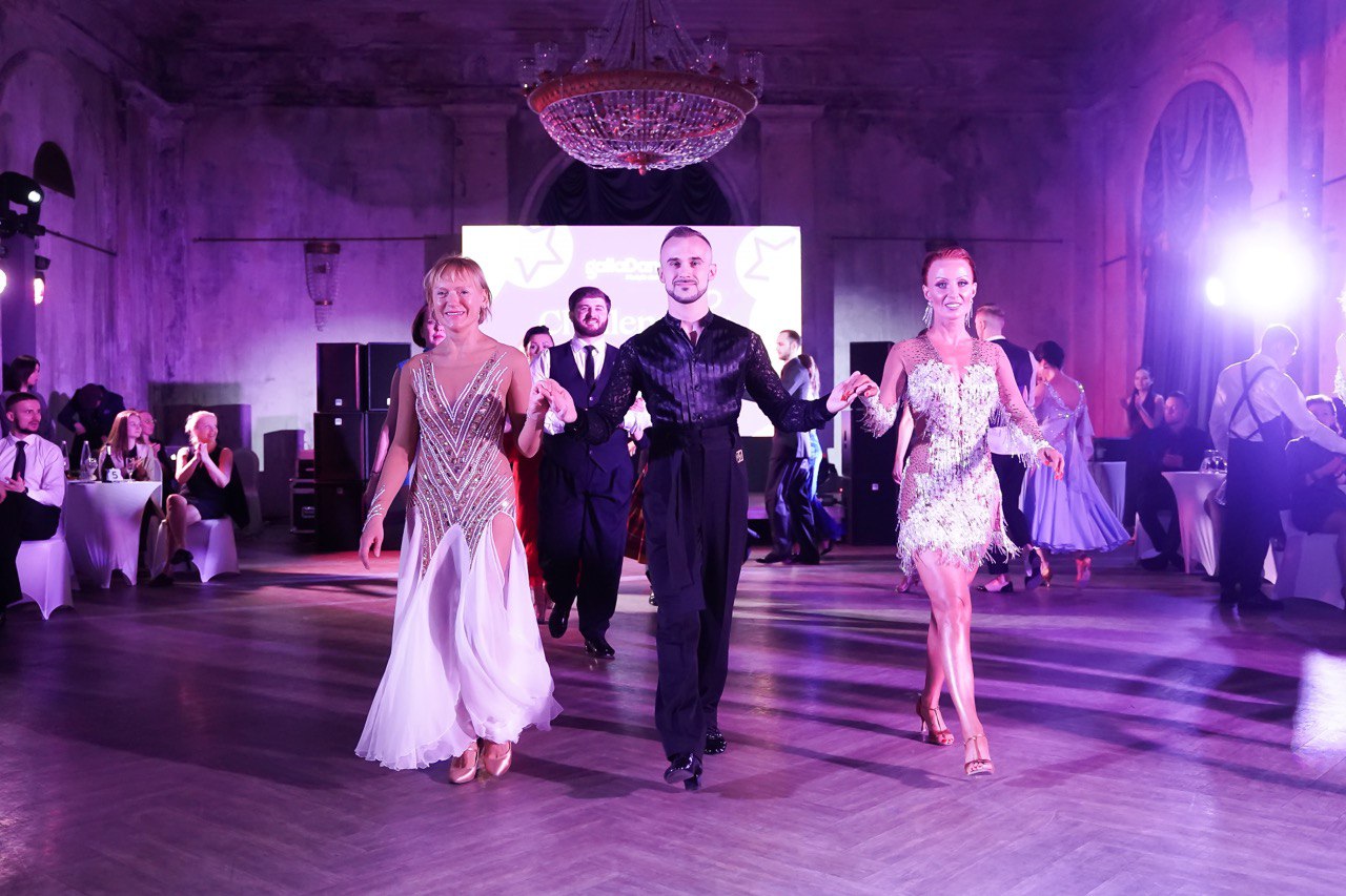GALLA DANCE
