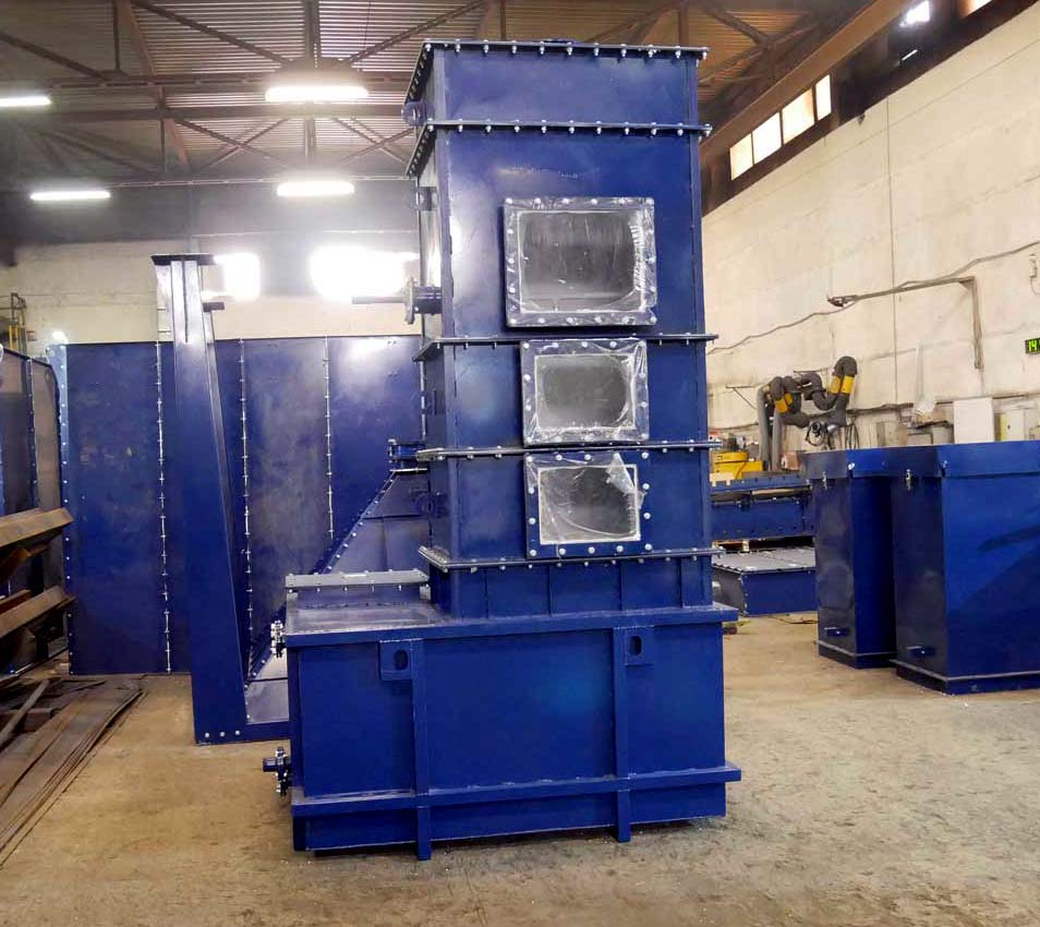 TYPHOON Tray Tower Scrubber | USA-Made