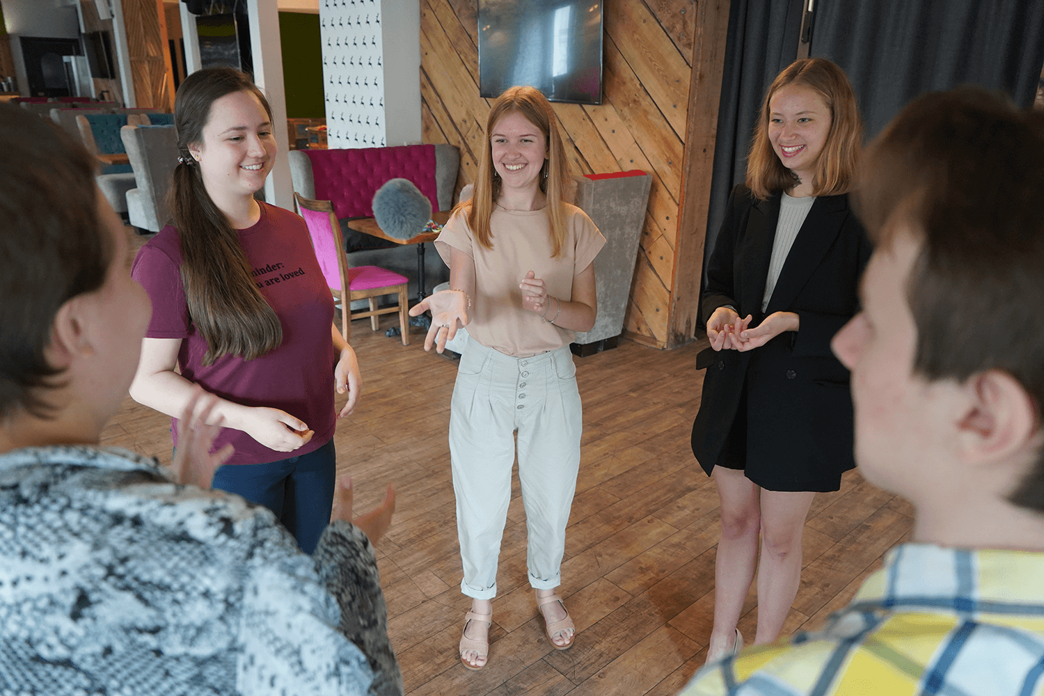 Коммуникативные терапевтические группы для детей и подростков