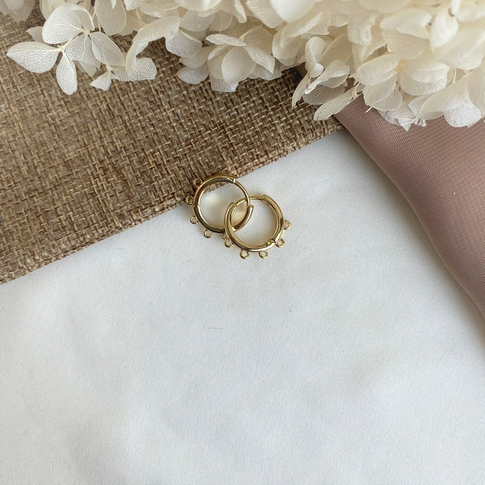 Швенза колечко бублик с колечками французский замок 17 мм золото 2 светлое золото 925