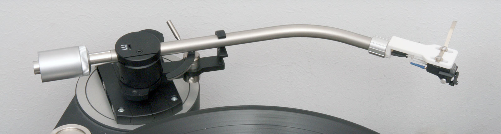 The Korf Tonearm in More Detail