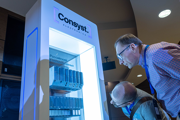 Промышленные контроллеры Consyst Electronics представлены рынку