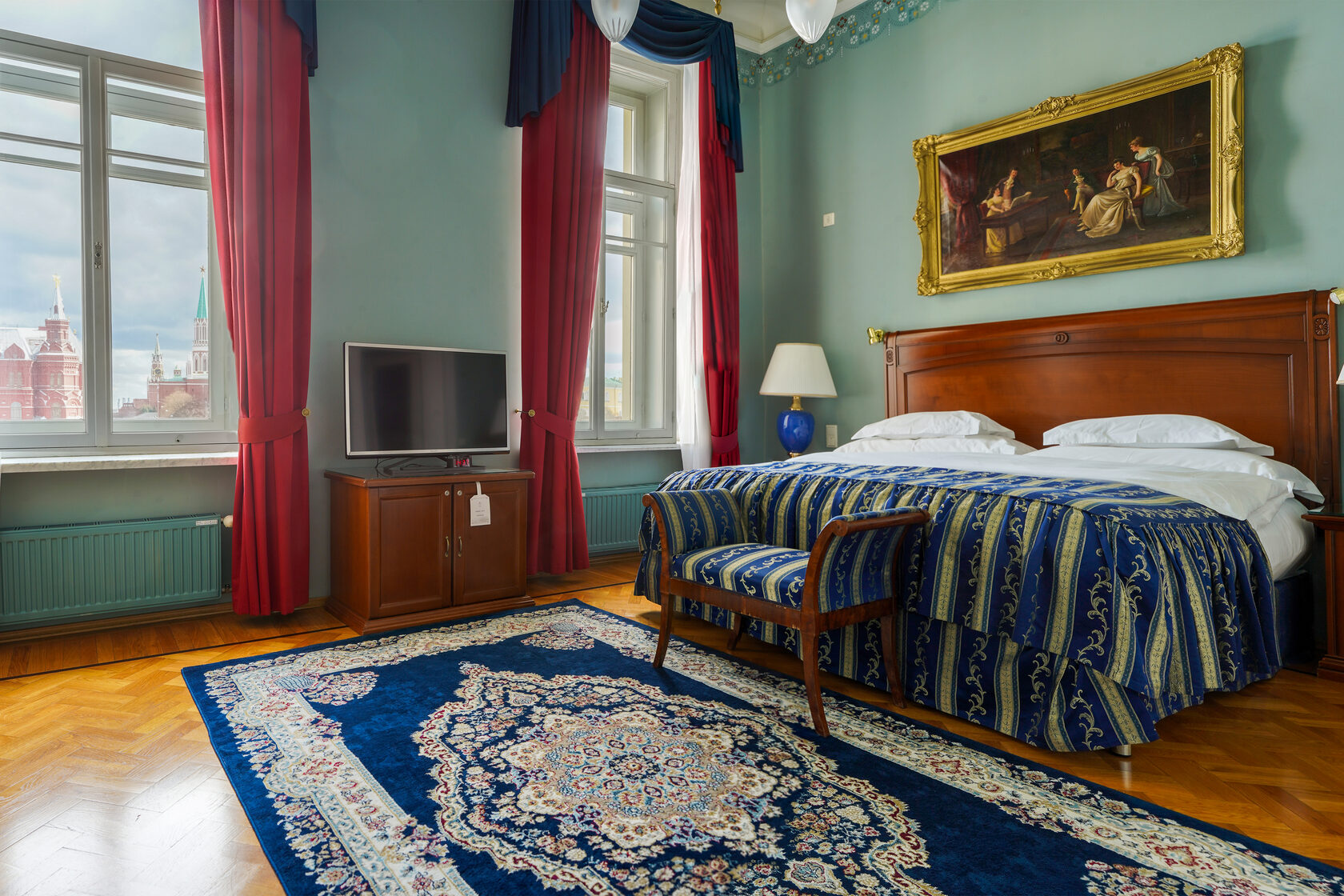 Rooms and Suites in Moscow National Hotel - Moscow accomodation