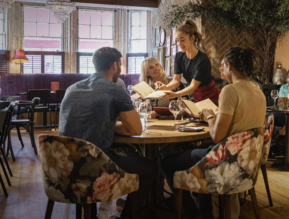 Чек-лист хорошего ресторана. Признаки заведения, в которое захочется вернуться