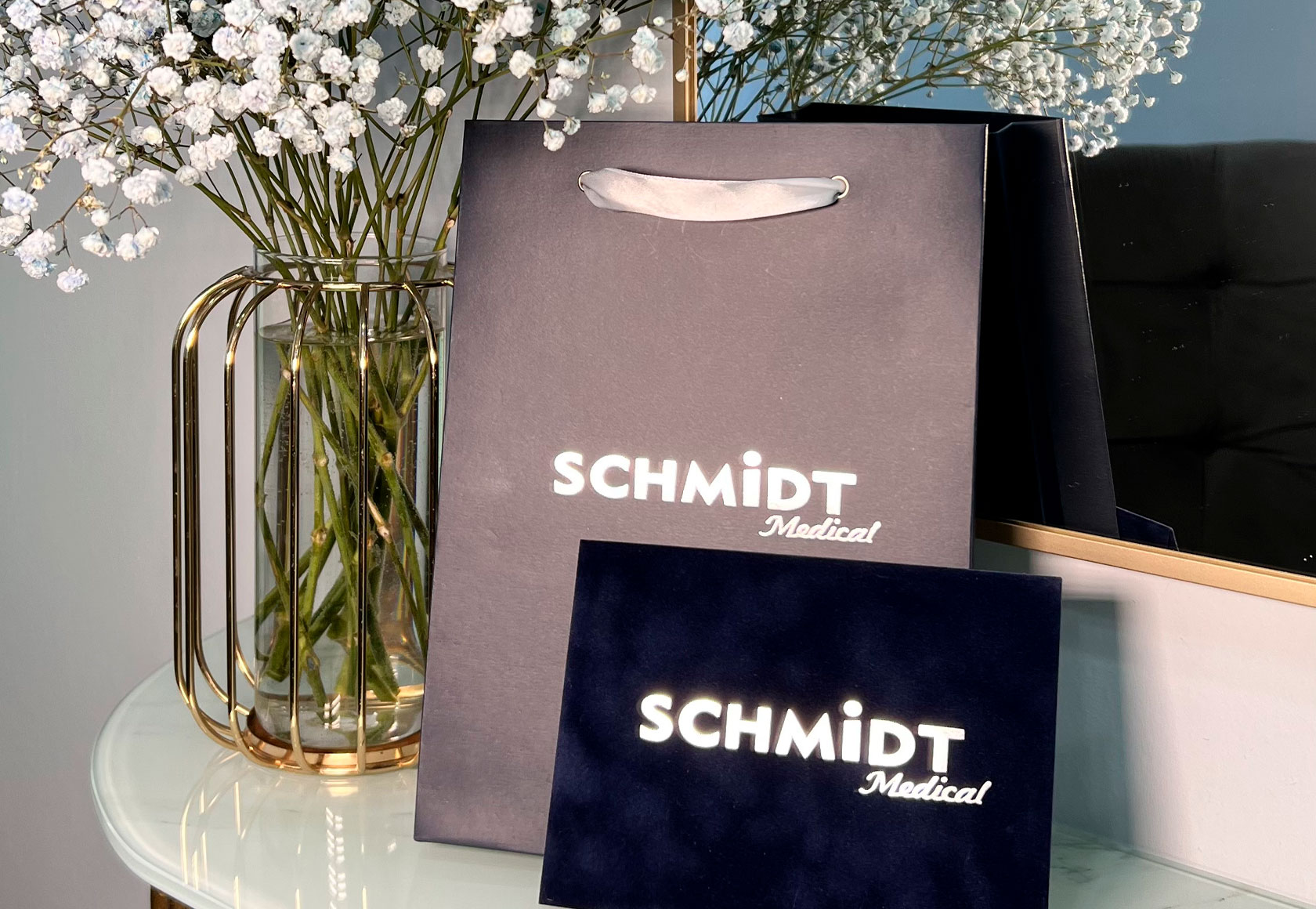 Подарочные сертификаты клиники красоты и здоровья SCHMiDT Medical