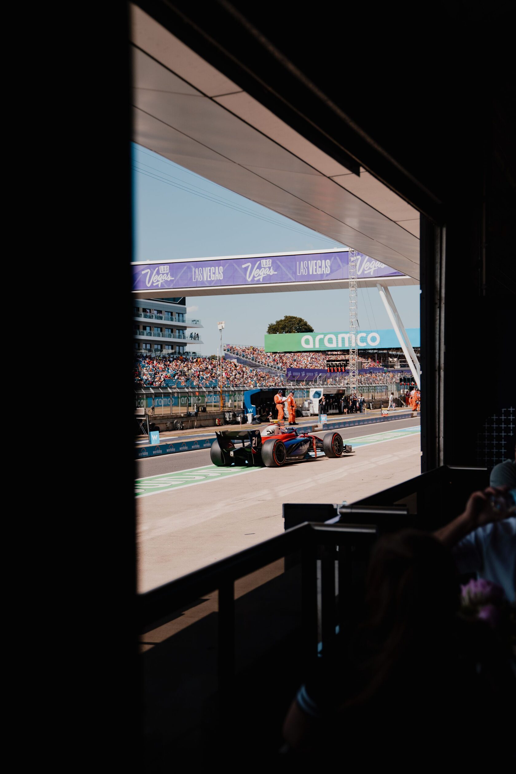 Inside F1 Garage & Gordon Ramsay