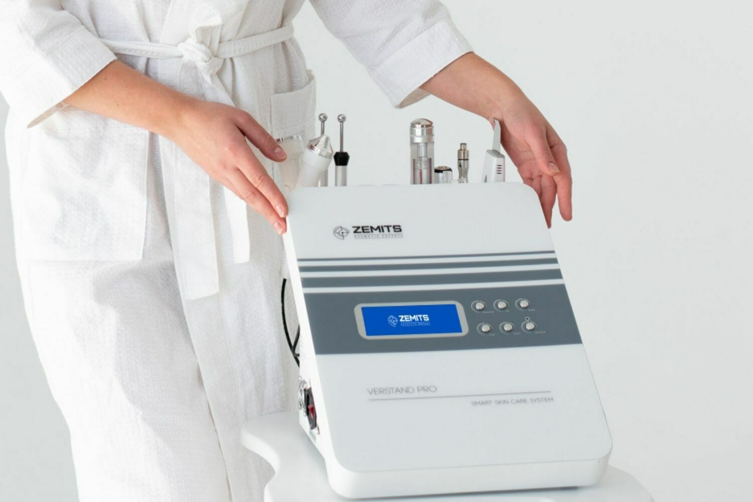 ¿Por qué un equipo de estética te ayudará a fortalecer tu negocio?