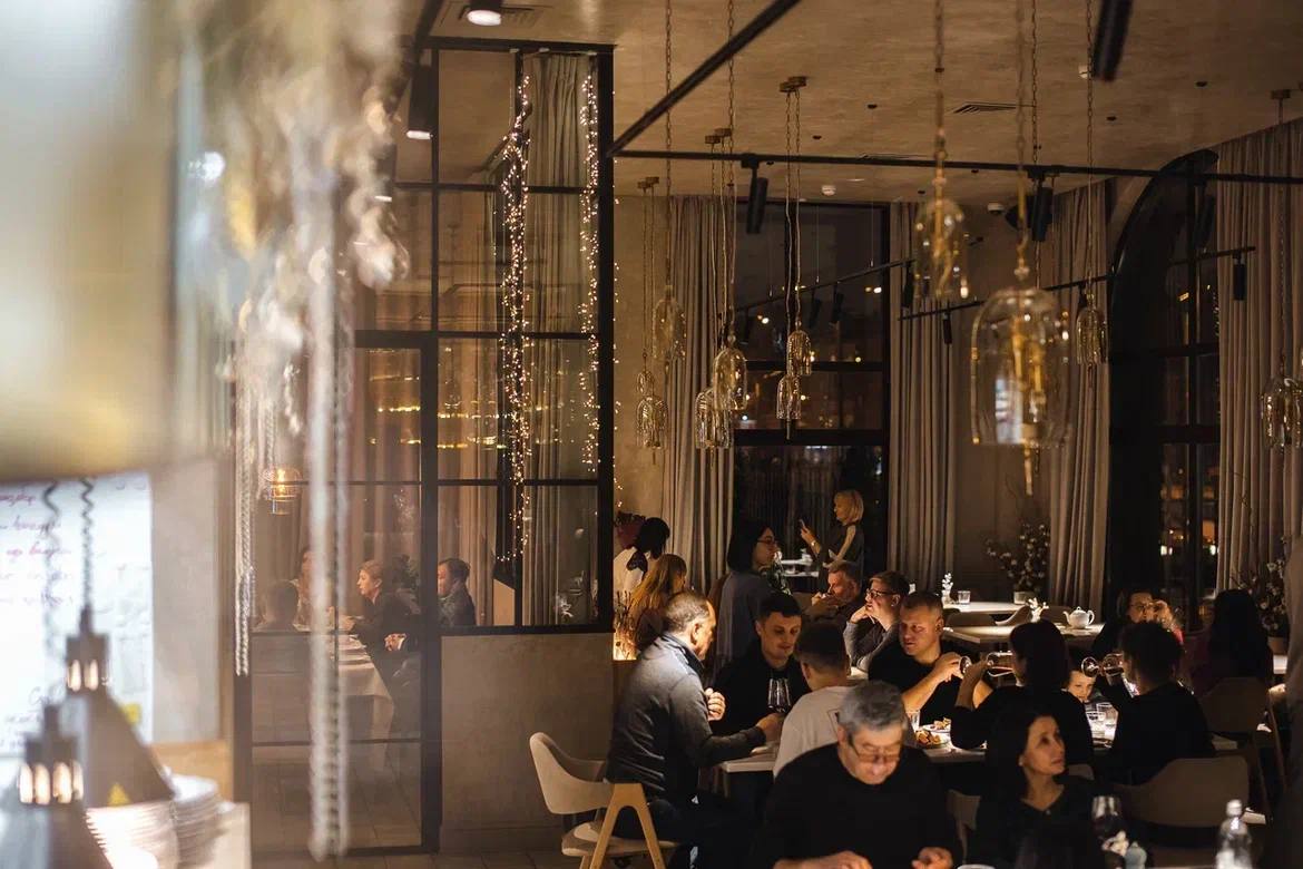 Settlers: Restaurant & Bar