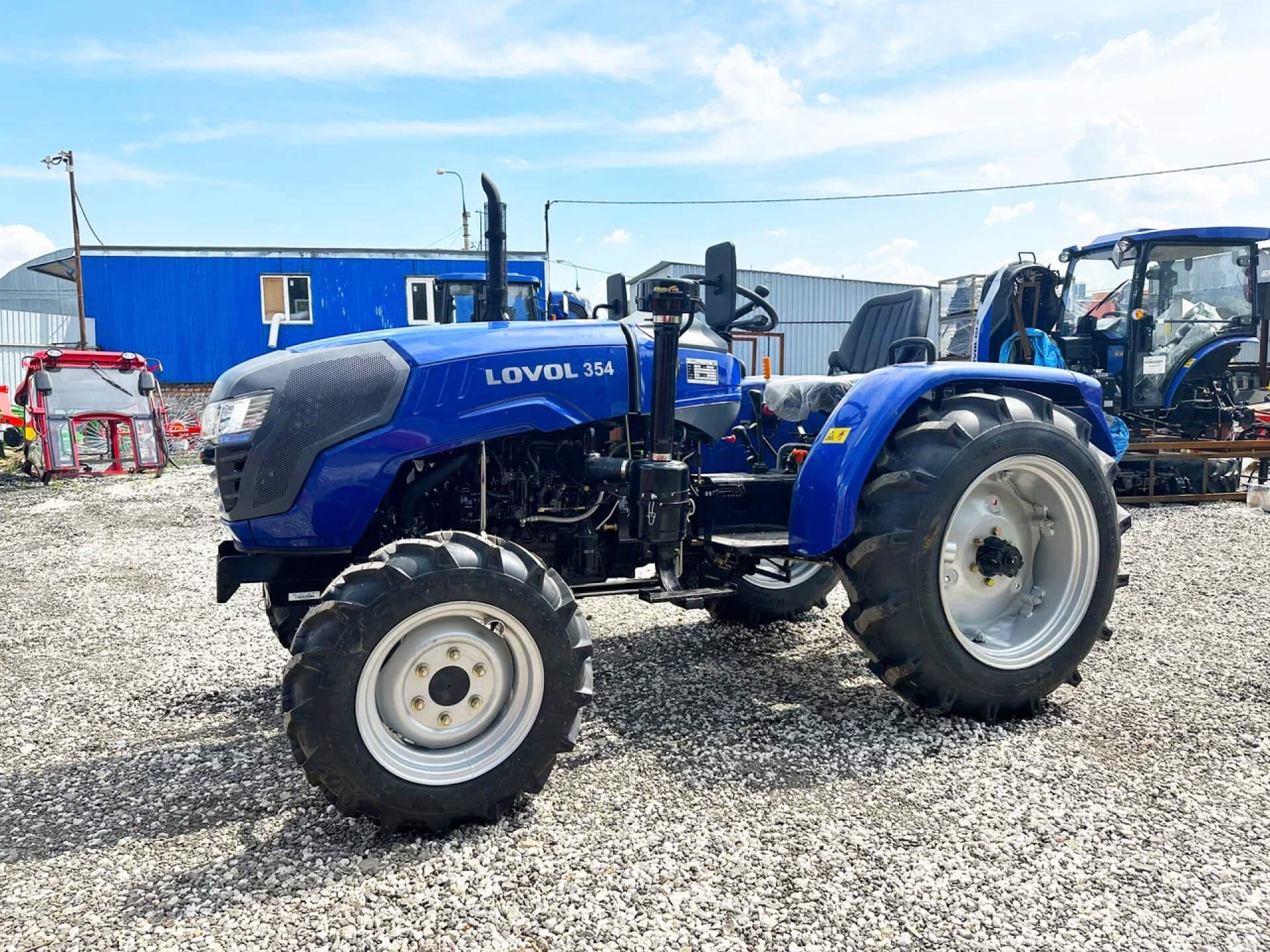 Заказать Ловол 354 без кабины с доставкой в любую точку России