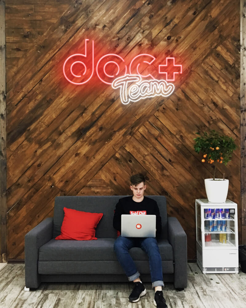 Maria Sandler · Communication brand designer